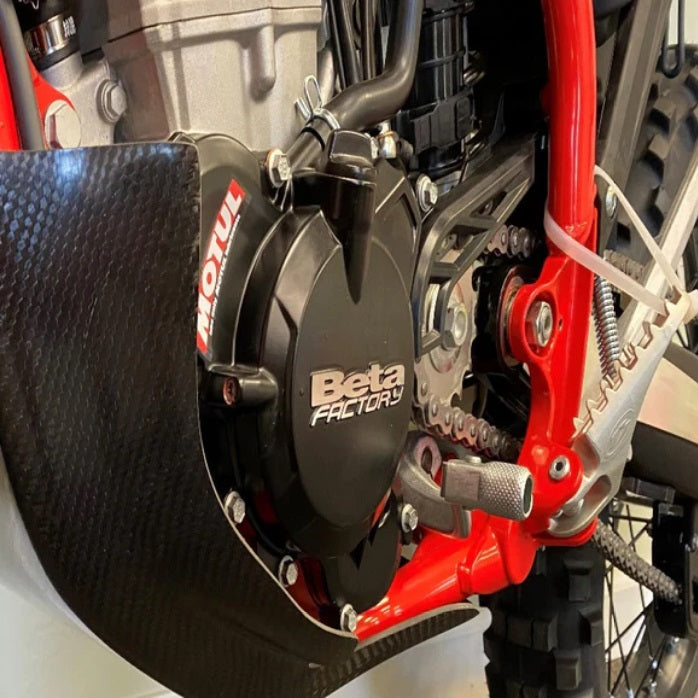 P3 Beta 4-stroke (20-22) CF Skid Plate – Sierra Motorcycle Supply