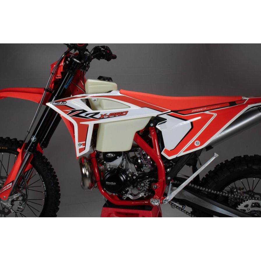 2025-on Beta RR X-PRO IMS Tank Shroud Kit – Sierra Motorcycle Supply