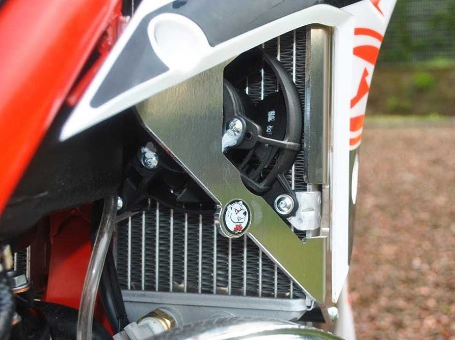 AXP Racing Beta XTrainer (15-22) Radiator Guards – Sierra Motorcycle Supply